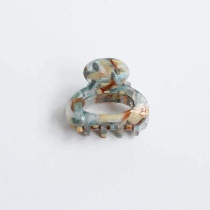 Daily habit clip light blue – Carlotta London